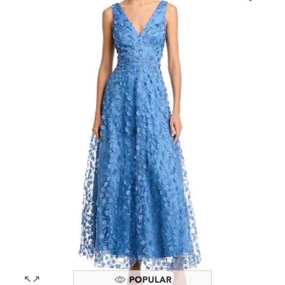 Eliza J | Dresses | Gorgeous Eliza J 3d Flower Gown | Poshmark